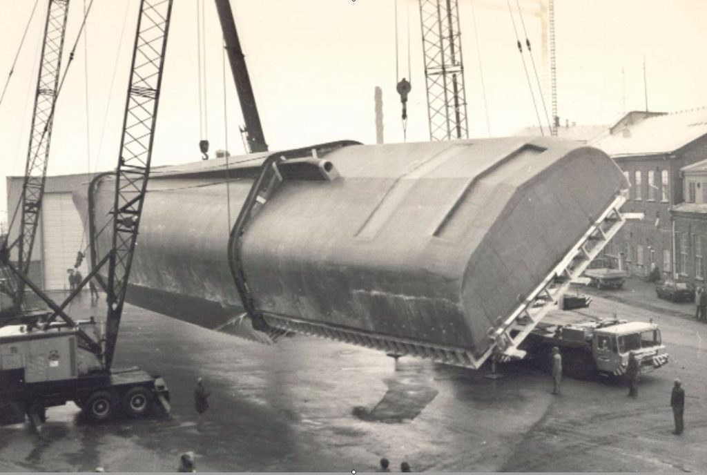 Standard Flex 300 (Nb 421 ,1986) | VHFK